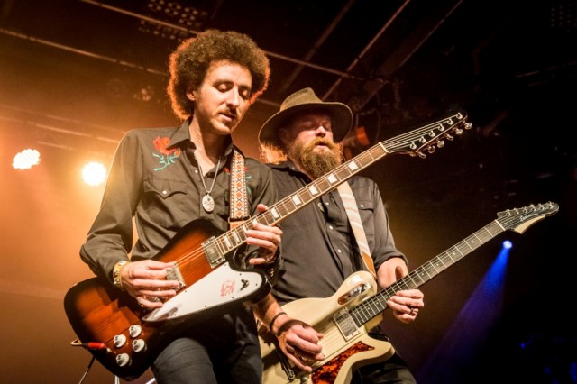 Get Ready to ROCK!--Gig review: ROBERT JON AND THE WRECK - The Junction ...